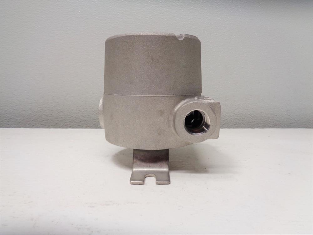 Akron Electric 6-Wire Junction Box, #2441-0022