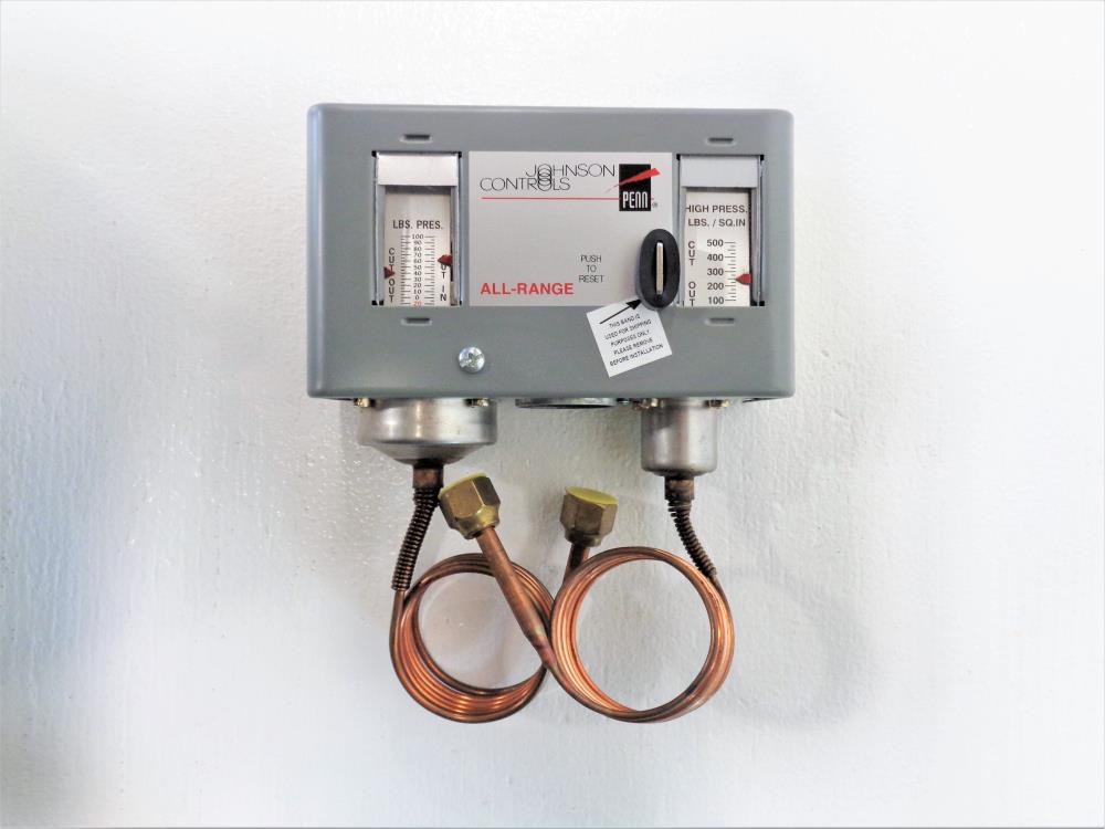 Johnson Controls P72MA-1 Dual Pressure Controller