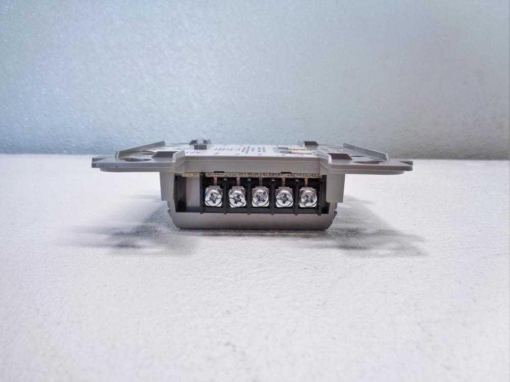 Lot of (4) Honeywell Notifier Relay Control Modules NC-100R