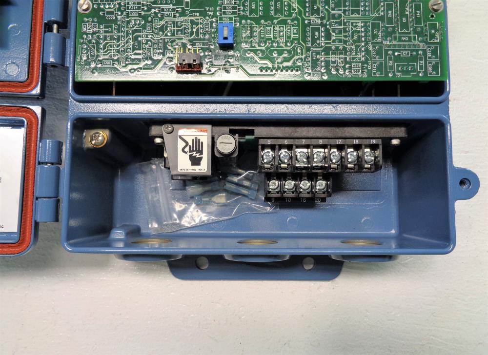 Rosemount 8712 Remote Magnetic Flow Transmitter 8712HR12N5M4