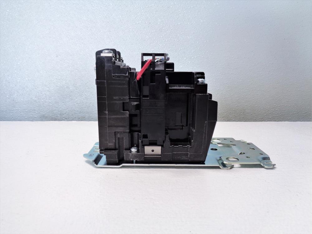 Allen Bradley NEMA Size 1 Contactor 500F-BOD930 w/ Overload Relay 592-EUTB