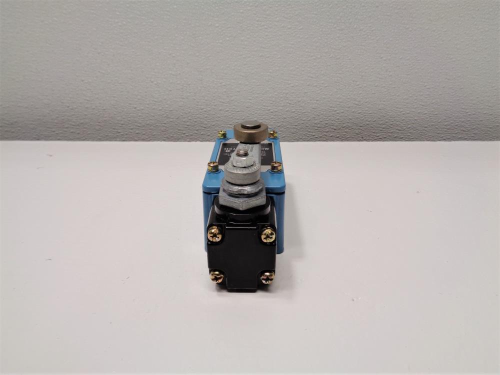 Honeywell Micro Motion Precision Limit Switch 51ML1 9951