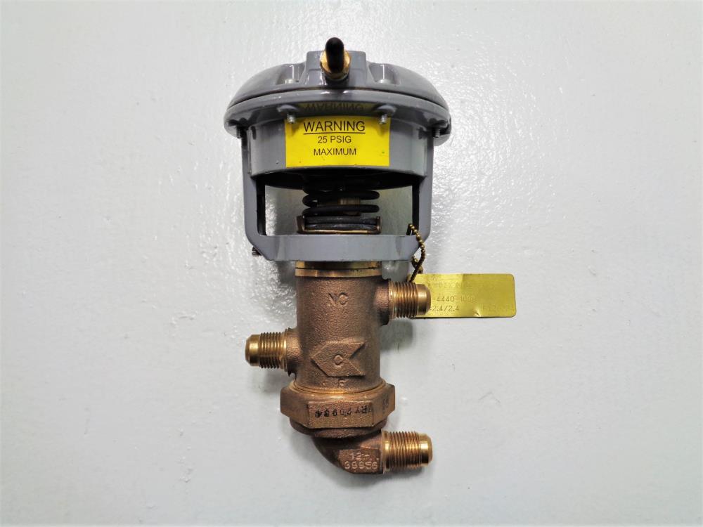 Johnson Controls 1/2" NPT 3-Way Supply Valve V-4440-1008 W/Diaphragm ...