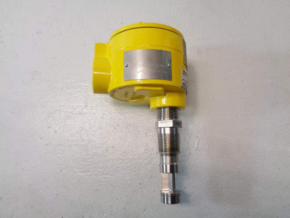 Fluid Components Flow Switch Monitor FR72LL/1"/2.625" U/3/WD/V/5181-X/T