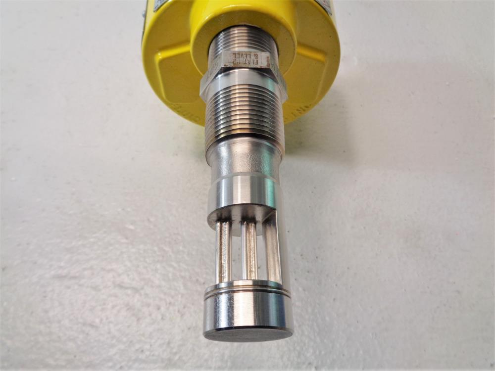 Fluid Components Flow Switch Monitor FR72LL/1"/2.625" U/3/WD/V/5181-X/T