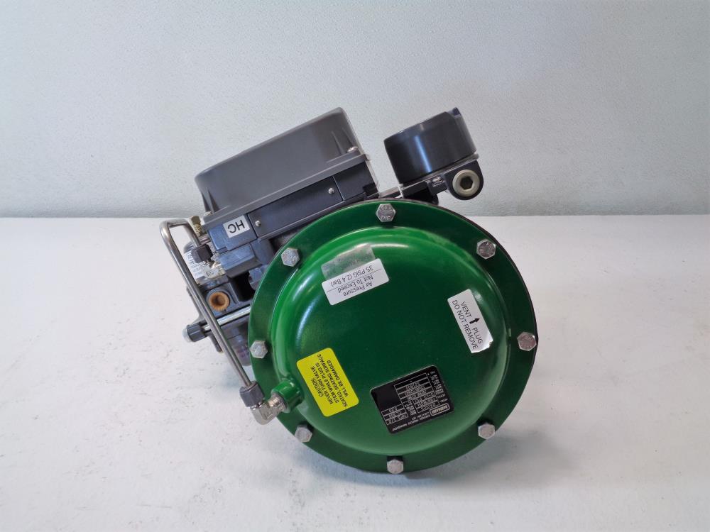 Baumann 24102S Control Valve 1/2" NPT 300# 316SS w/ Fisher Fieldvue DVC6200