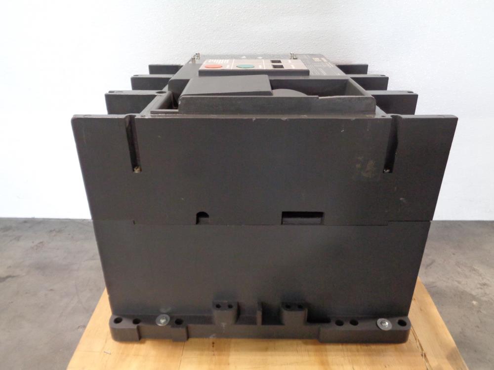 Westinghouse SPB 65 System Pow-R Circuit Breaker, 3-Pole, 1,600 Amp