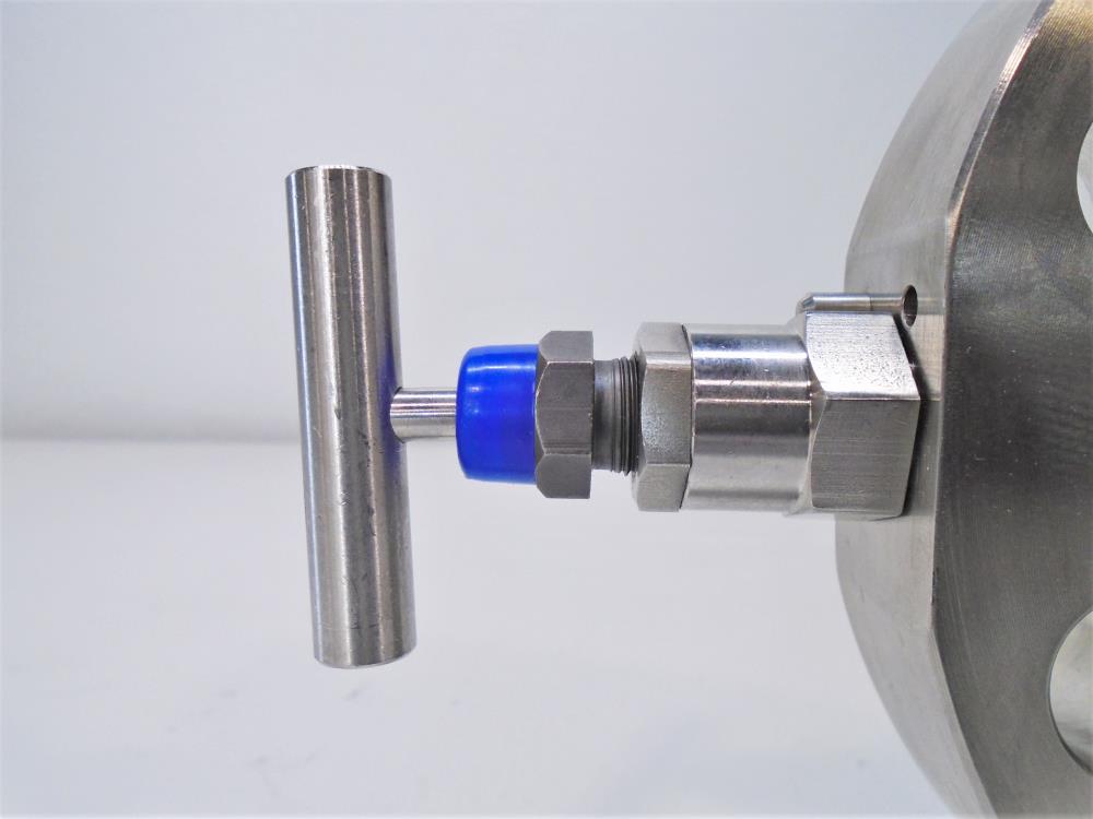 Precision Instrument Manifolds 2" 300# RF, Stainless Steel, PF2 ...