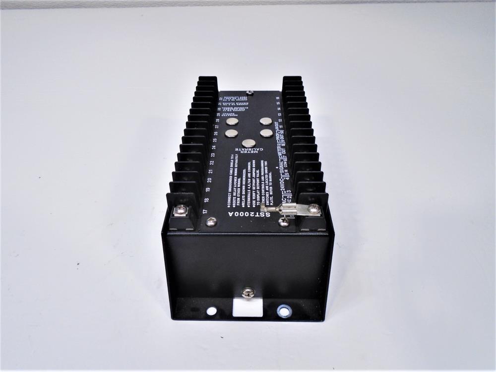 DYNALCO CONTROLS SPEED SWITCH TRANSMITTER SST-2000A-1