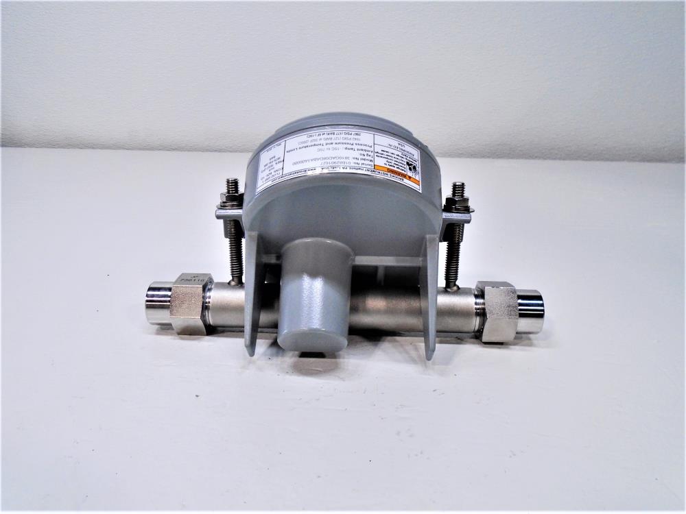 Brooks 1/2" NPT Armored Variable Area Flow Meter, Model ...