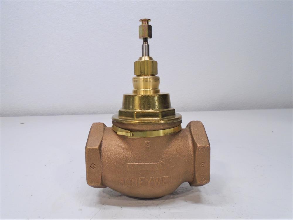 Honeywell 2" NPT Bronze 2-Way Single Seated Steam Valve V5011G 1103 1