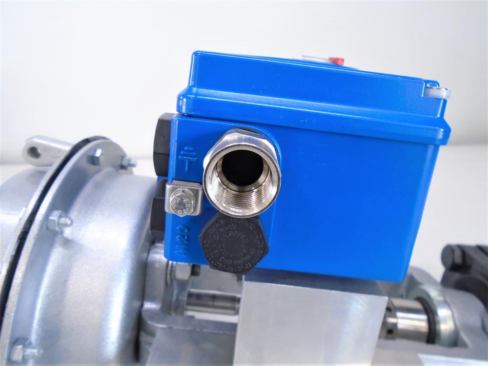 Armstrong 1500 1-1/4" NPT 2-Way Actuated Control Valve W/ Eckardt ...