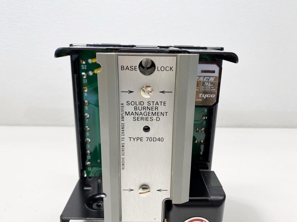 Fireye D-Series Solid State Burner Management Control 70D40