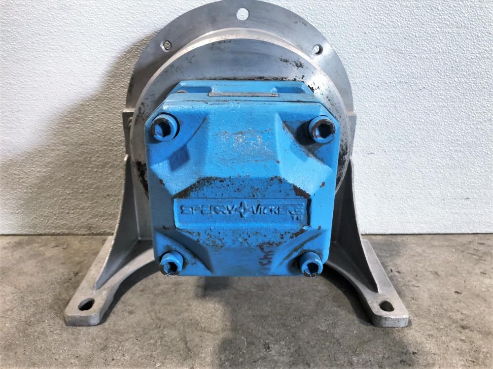 Sperry Vickers 1-1/2" NPT Hydraulic Gear Pump GPA3-40-E-20R w/KTR ...