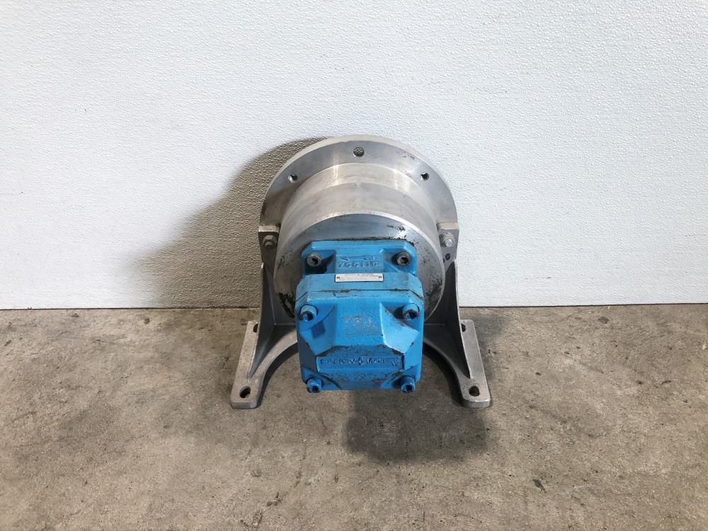 Sperry Vickers 1-1/2" NPT Hydraulic Gear Pump GPA3-40-E-20R w/KTR ...