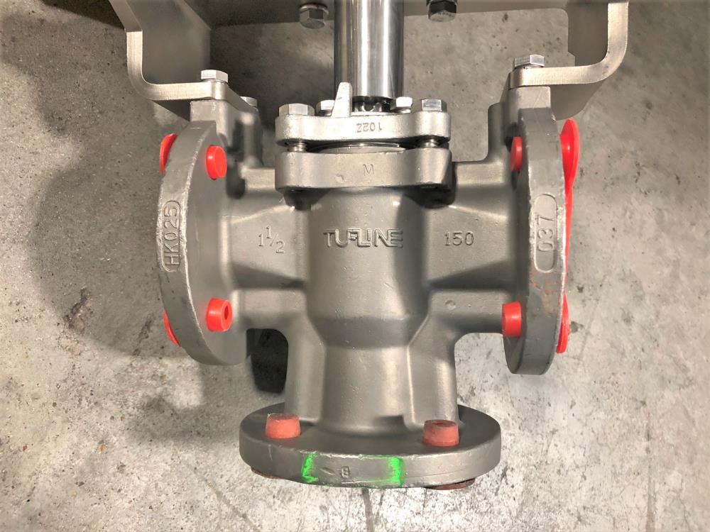 XOMOX Tufline 1-1/2" 150# CF8M 3-Way Plug Valve, Type D, w/ Hytork 426 ...