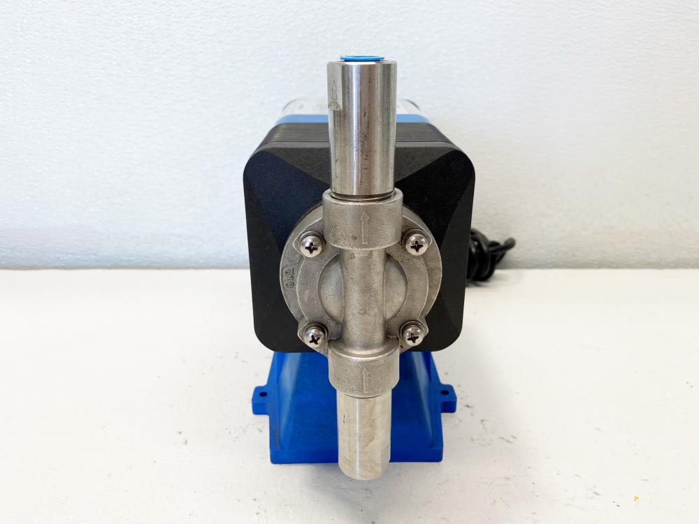 Pulsafeeder Pulsatron E Plus Series Electronic Metering Pump LPD4SA ...