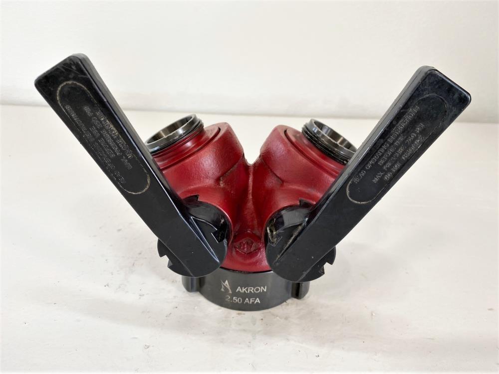 Akron 2581 Leader Line Wye Hose Adaptor 2-1/2" x 1-1/2"