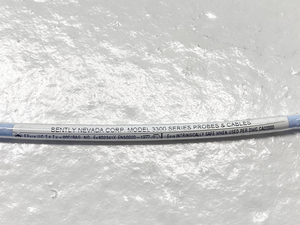 Bently Nevada 3300 XL 8MM Proximity Probe 330130-045-00-05