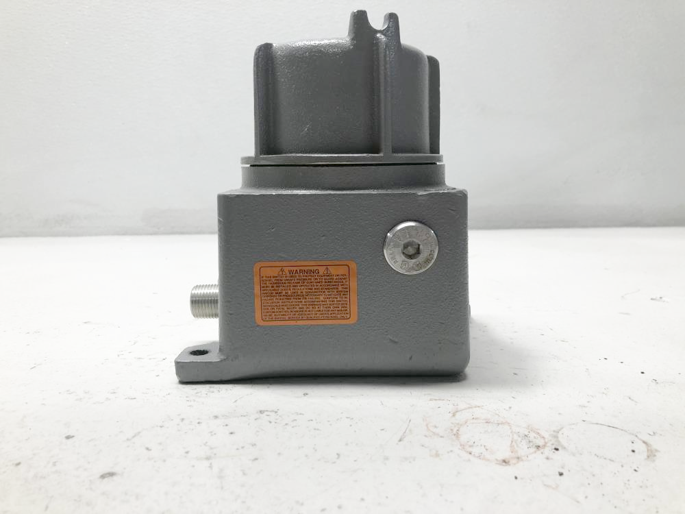 Custom Control Sensors CCS Instrument Pressure Switch 6860GE1