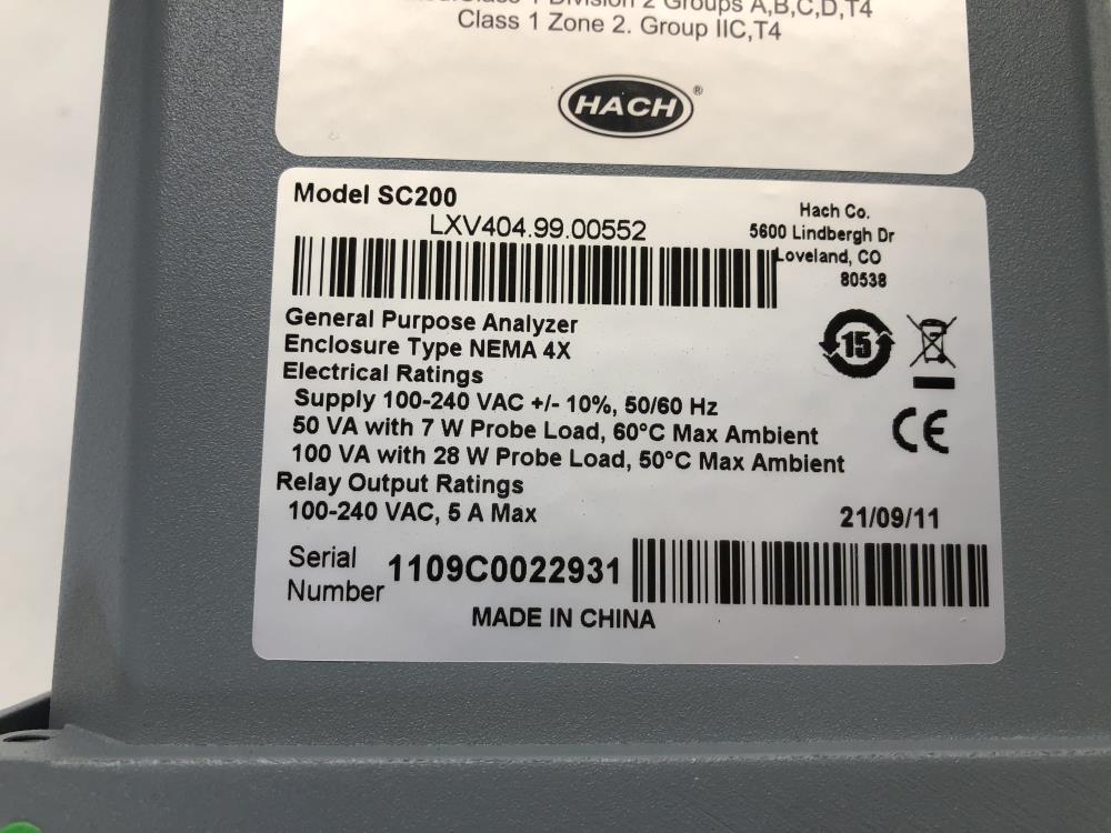 Hach Universal Controller 1/2" THD 100-240 VAC SC200