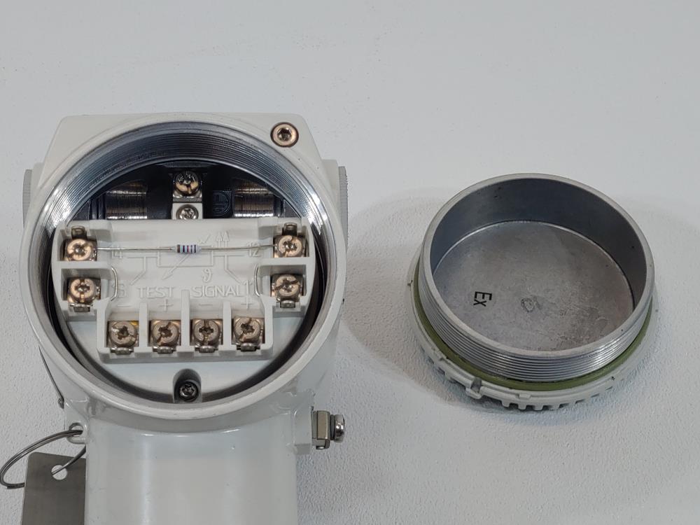 ABB Pressure Transmitter D-32425 Minden Model 267CS