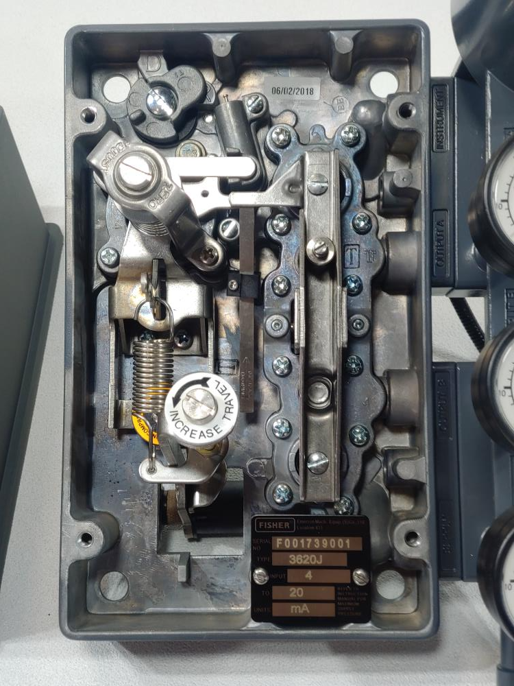 Fisher 3600 Control Valve Positioner Type 3620J