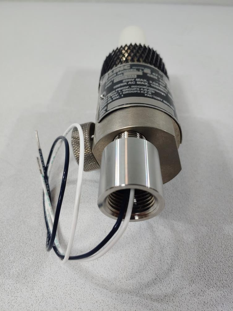 Milton Roy Linc Electric Level Control Switch Model L471-22