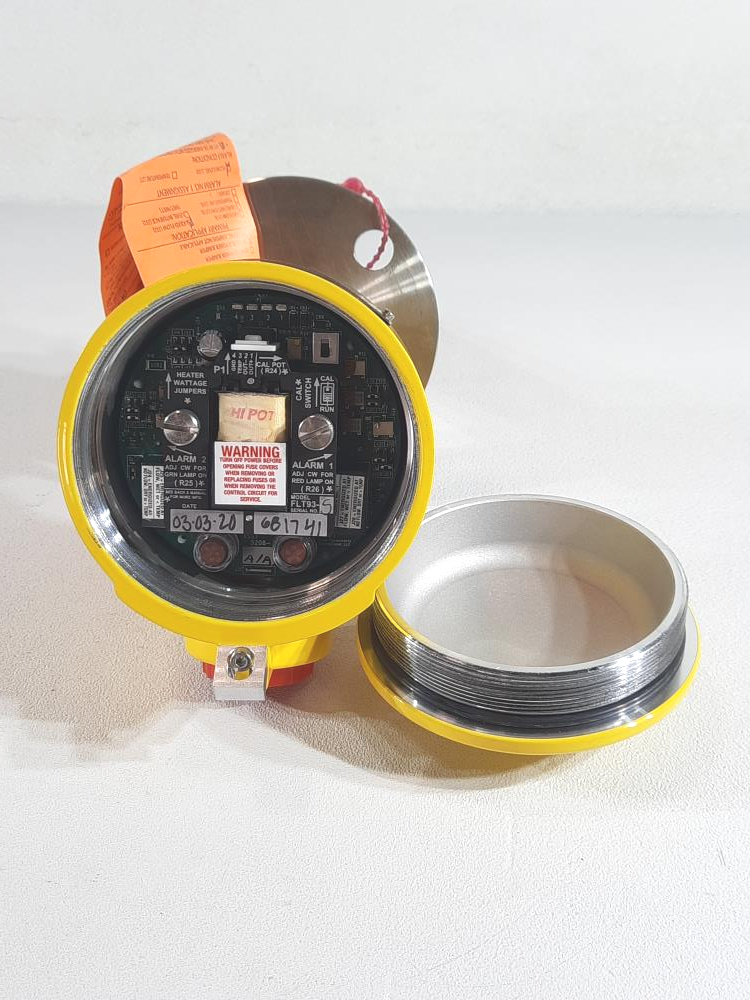 FCI Fluid Components FLT Series Flow Switch FLT93S-1B1A4B3C4B00000 FCI Fluid Components FLT Series Flow Switch FLT93S-1B1A4B3C4B00000