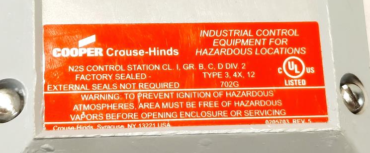 Eaton Crouse-Hinds Series N2S Selector Switch Control Station N2SC2124