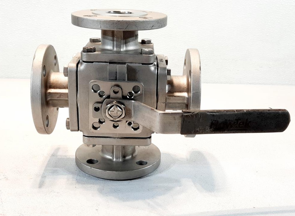 Flow-Tek 1-1/2" Multi-port 4-way ball valve CF8M