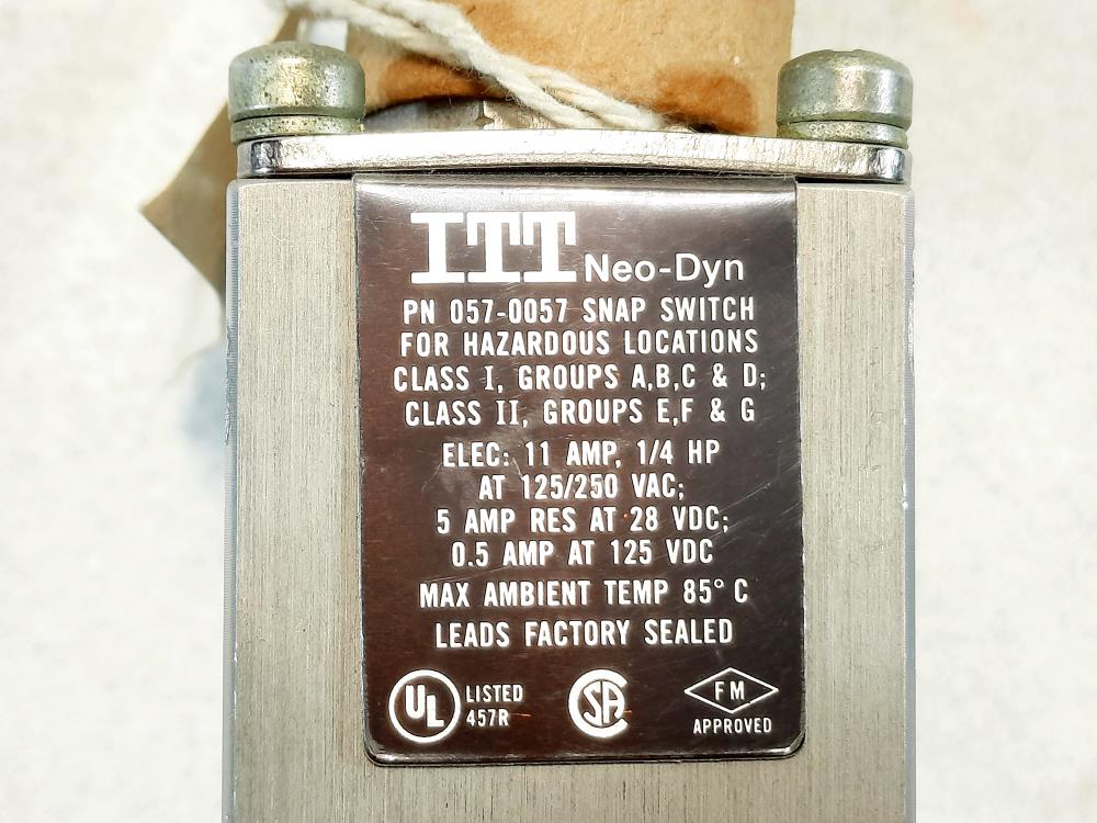 ITT M-13 Bearing Monitor w/ Pressure Switch 130P13CC6B