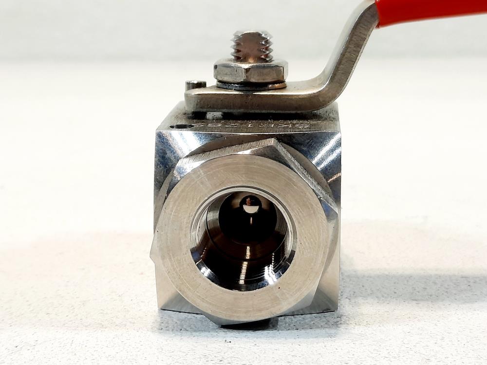 LOT OF (2) OLIVER VALVES B6FX38S/HL/NA/PE VALVE 6000PSI 316SS