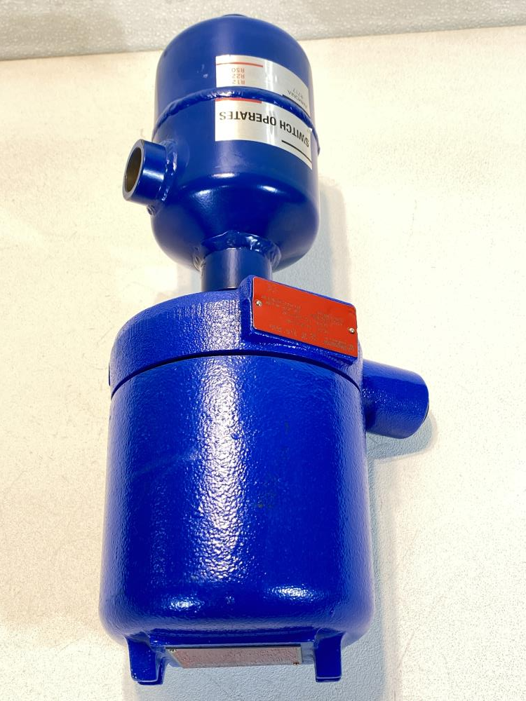 Magnetrol J52 Refrigerant Liquid Level Switch J52-4112-002