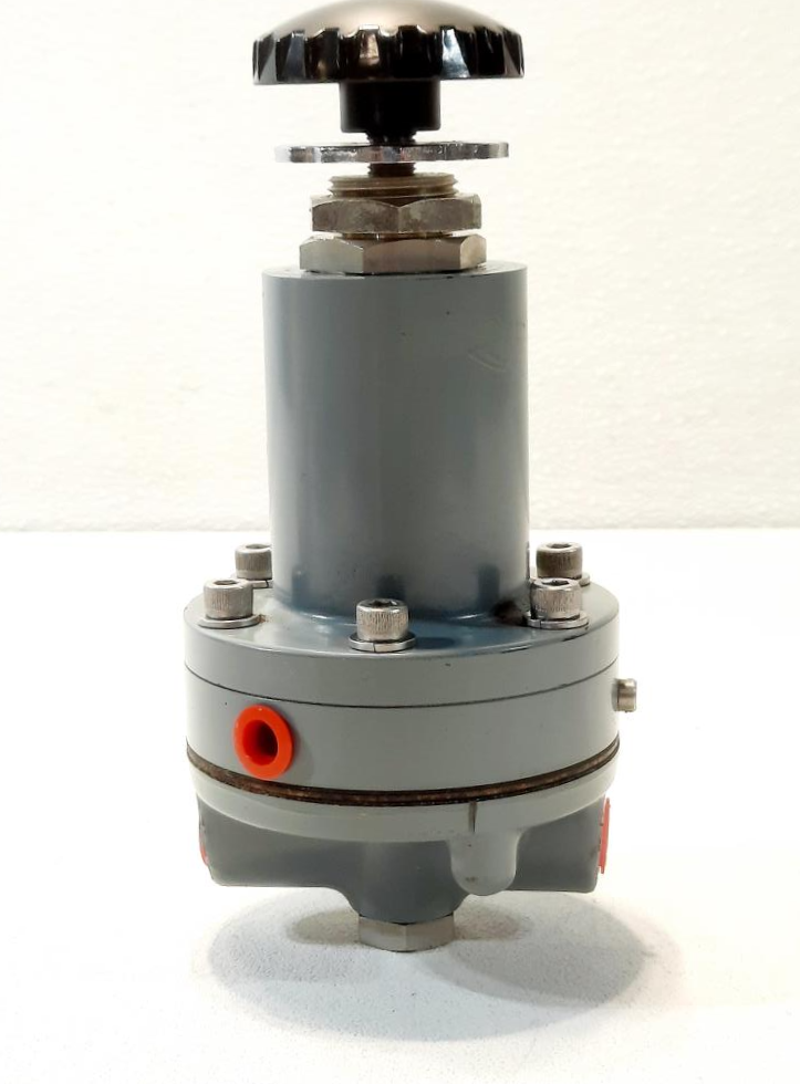 Moore Products Nullmatic Pressure Regulator 44-20