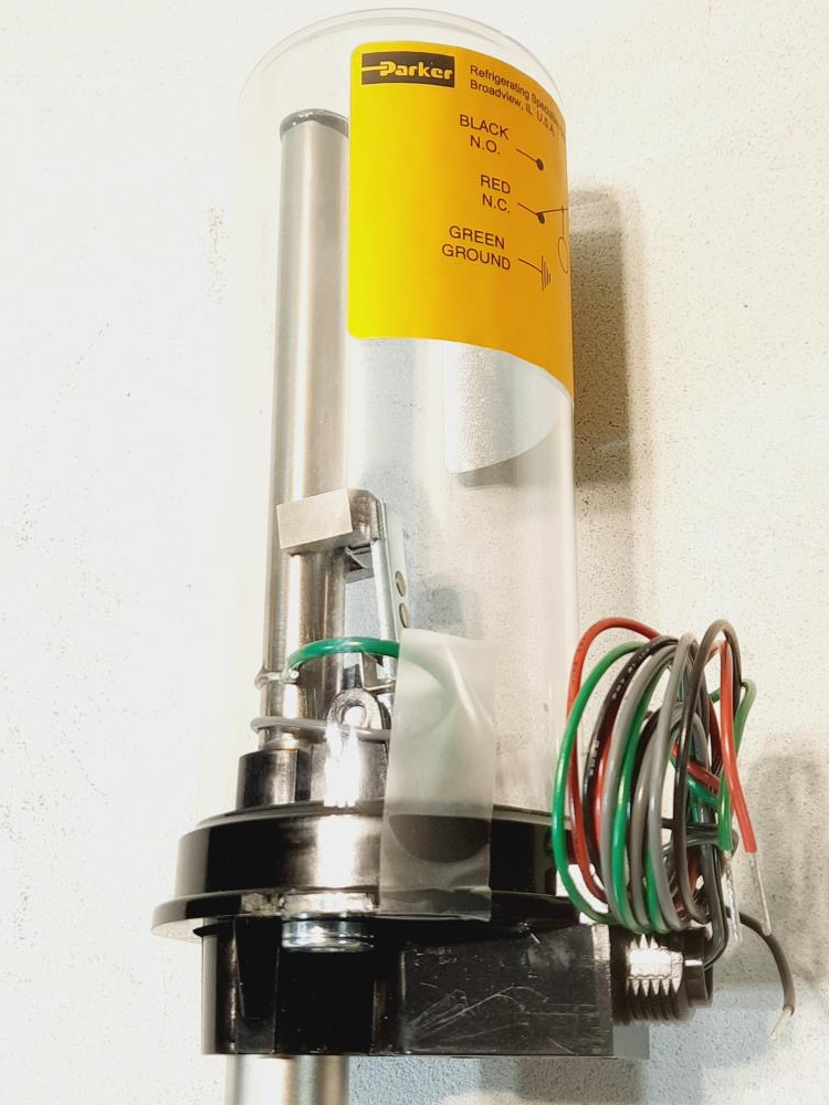 Parker LLSS Refrigerant Float Switch