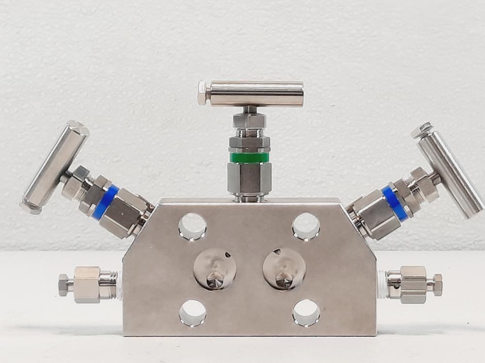 Rosemount Transmitter Manifold 3051211240000