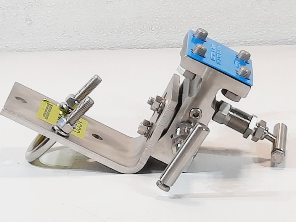 Tescom 316SS Valve Manifold M4THIS-4-AMS-SSB