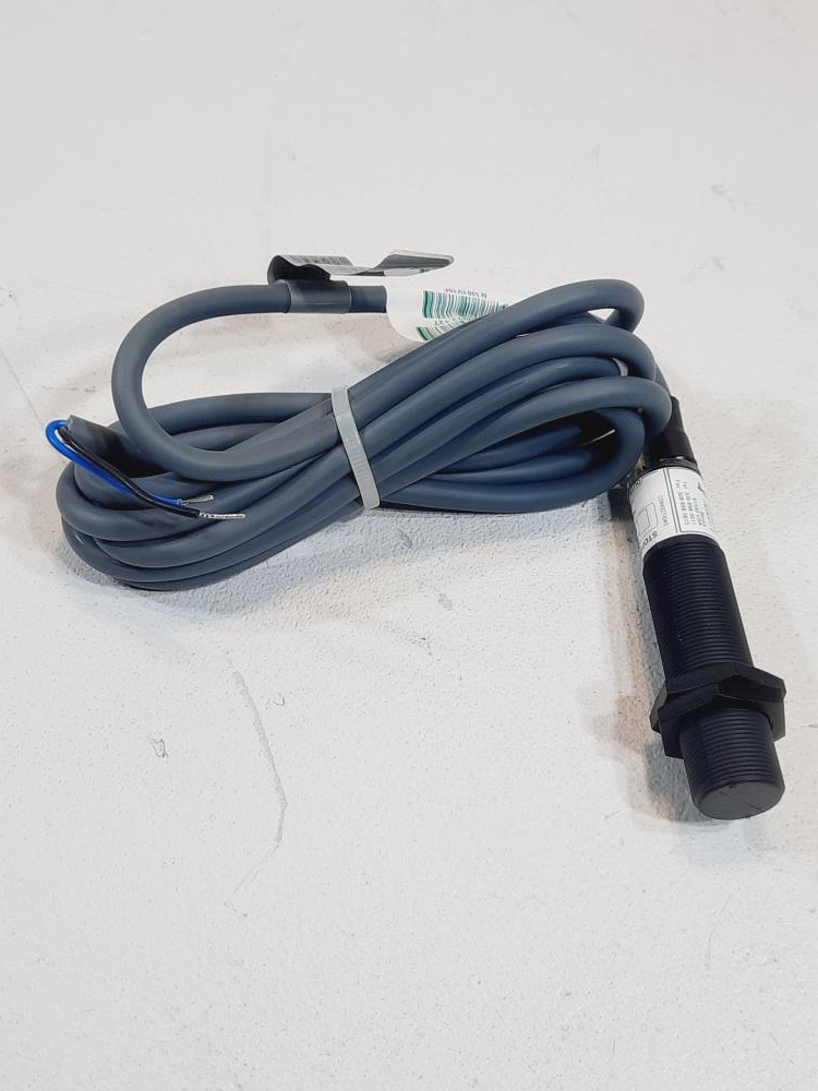 4B Components M100 Safety Switch M1001V10F