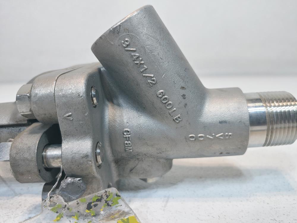 Strahman 1/2" F x 3/4" M Stainless Steel CF8M Sampling Valve SV-700 (Y-547-0) NH