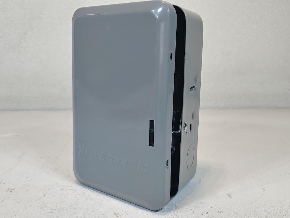 Intermatic Astronomic Electronic Timer, Model ET8215C