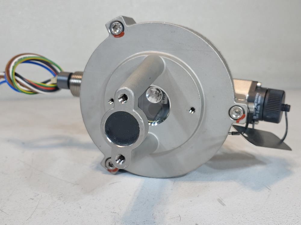 DRAGER Polytron 2 IR Gas Detector 6810098, w/ Splash Guard 6809750