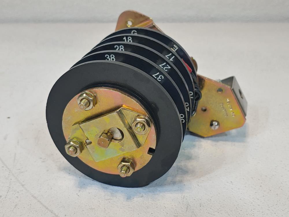 ELECTROSWITCH Manuel Reset Lock Out Relay 7803D