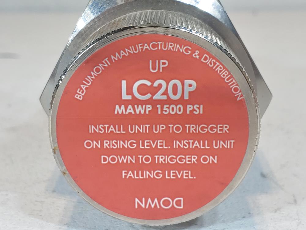 BMD LC20 Series Pneumatic Liquid Level Switch 2" NPT Model LC20P-CP4