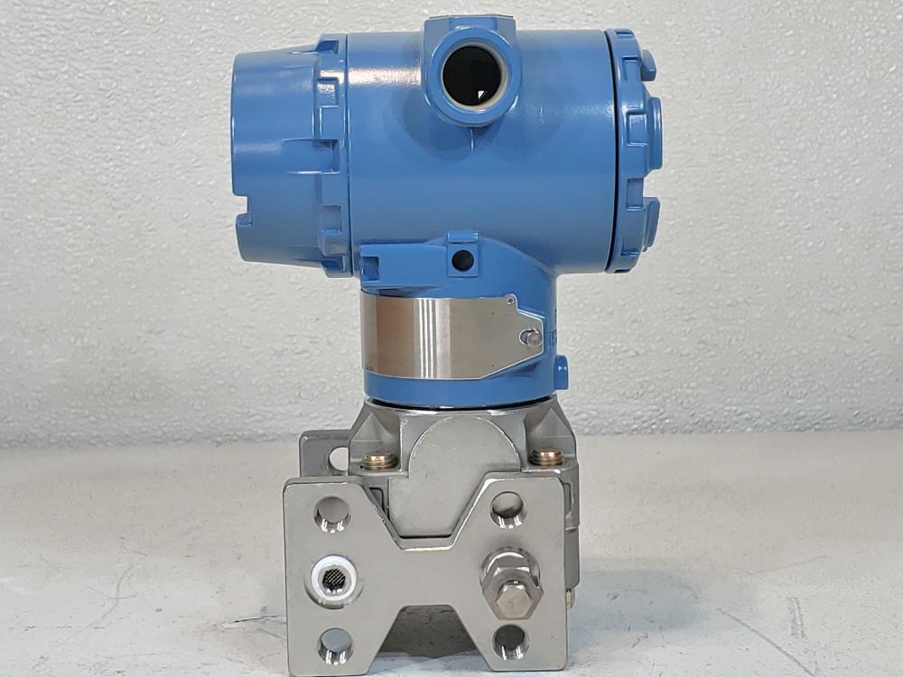Rosemount 3051 Smart Family Pressure Transmitter 3051CA1A02A1AH2B3M5A0037