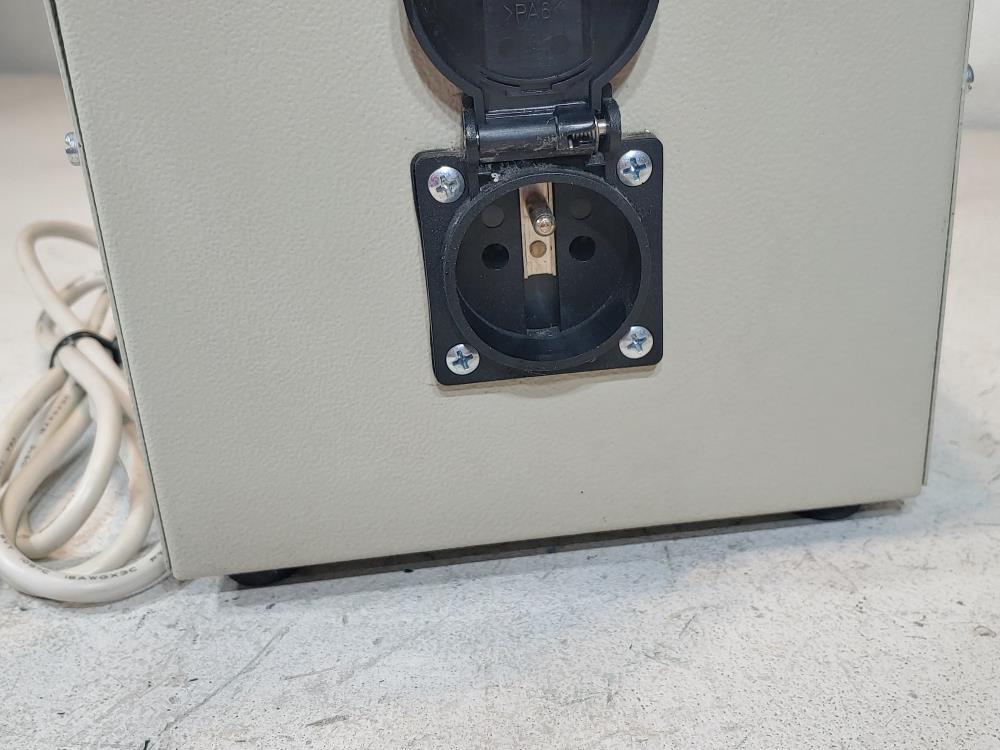 Bohemia Trafo s.r.o Autotransformator CSN EN 61558-2-13 / EI150N/49-5