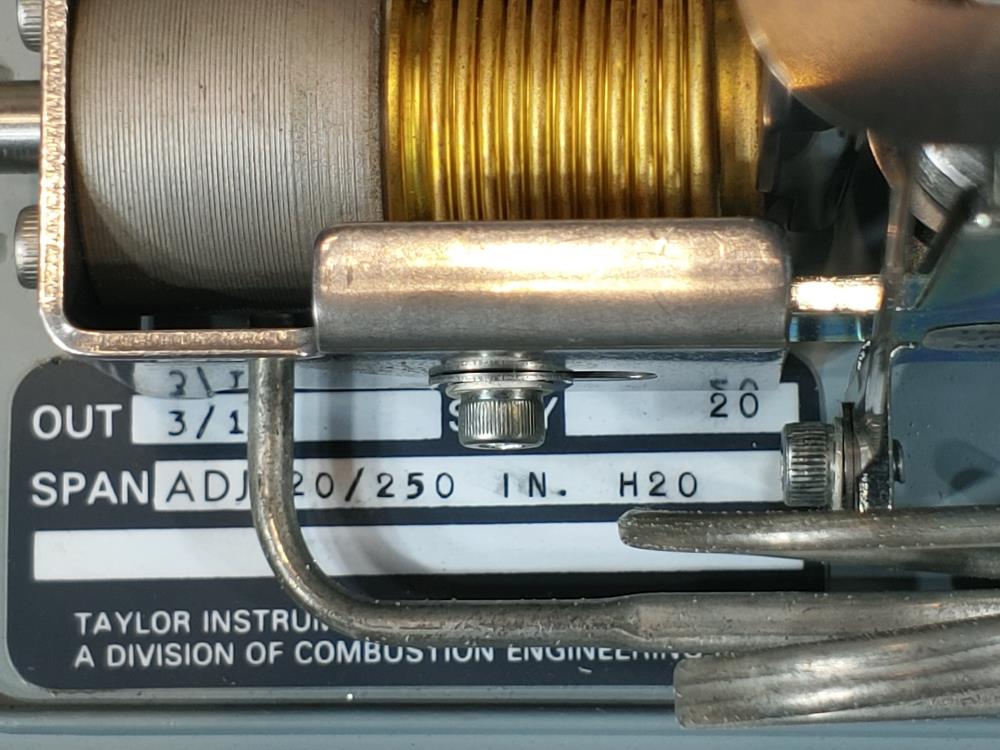 Taylor Instrument Pneumatic Pressure Transmitter