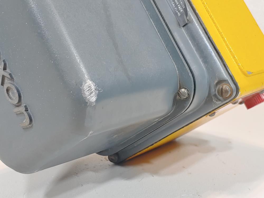 Maxon 1-1/2"NPT Shut Off Valve Model#:5000 1