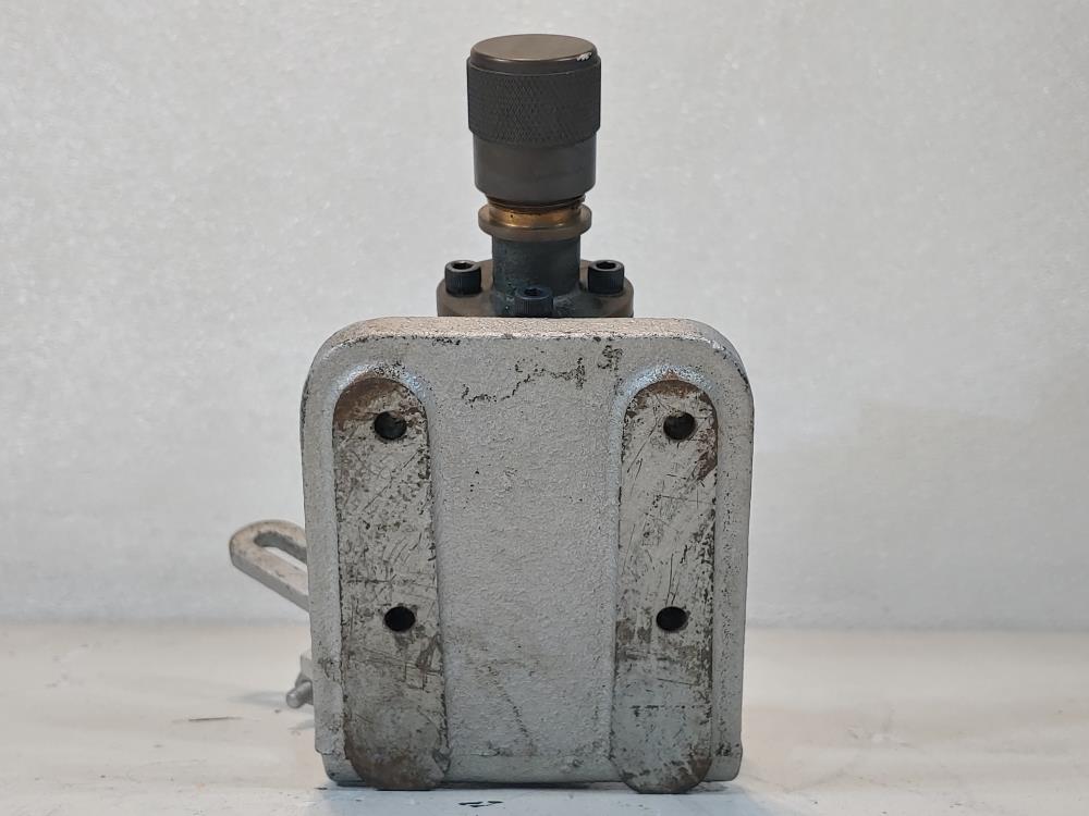 North American 2-516 Adjustable Port Valve