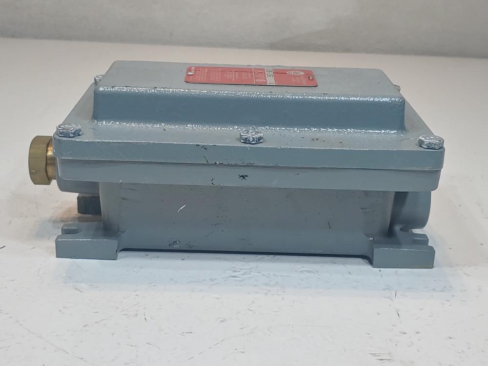 Allen Bradley Pressure Control Switch 836-C3J